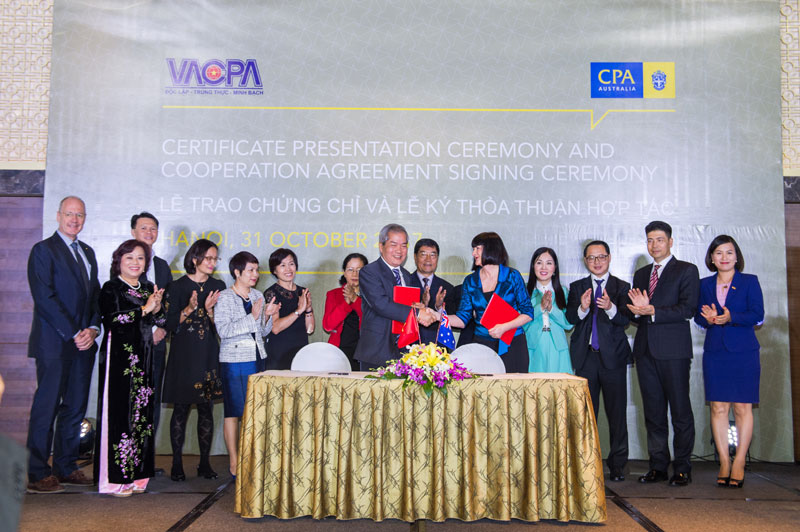 Lễ ký Biên bản hợp tác giữa VACPA – CPA AUSTRALIA giai đoạn 2017-2022